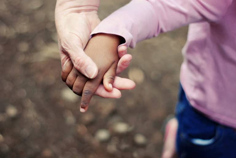 Independent Adoption vs Agency Adoption - Why Use an Agency ...