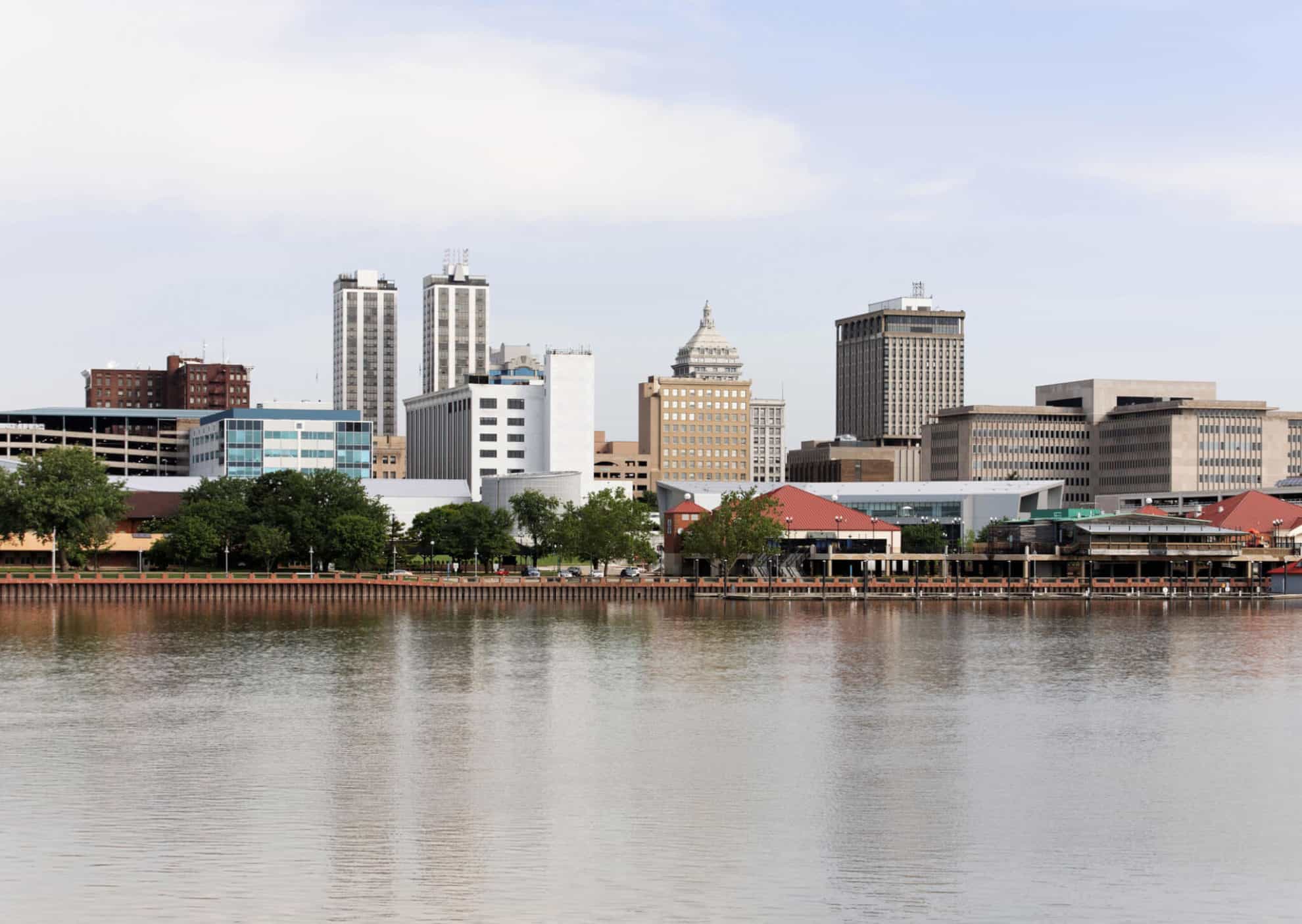 Peoria Adoption & Foster Care Resources - Considering Adoption